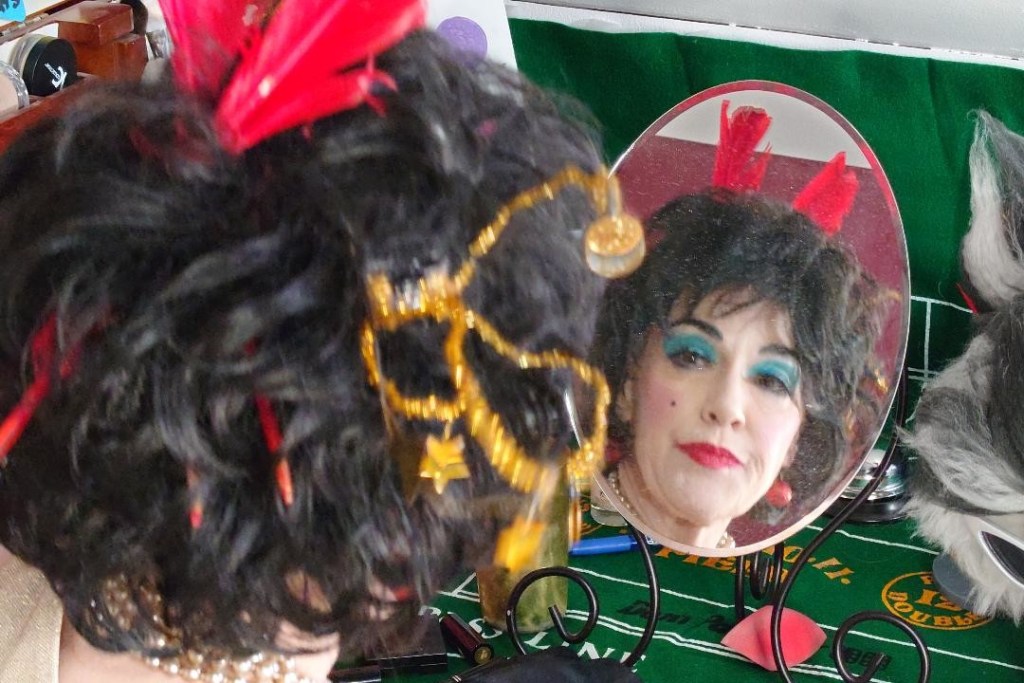 The Lola LaRue Variety Show – INDIE SHORT FEST
